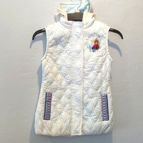 Disney | Jackets & Coats | Disney Girls Frozen White Quilted Vest ...